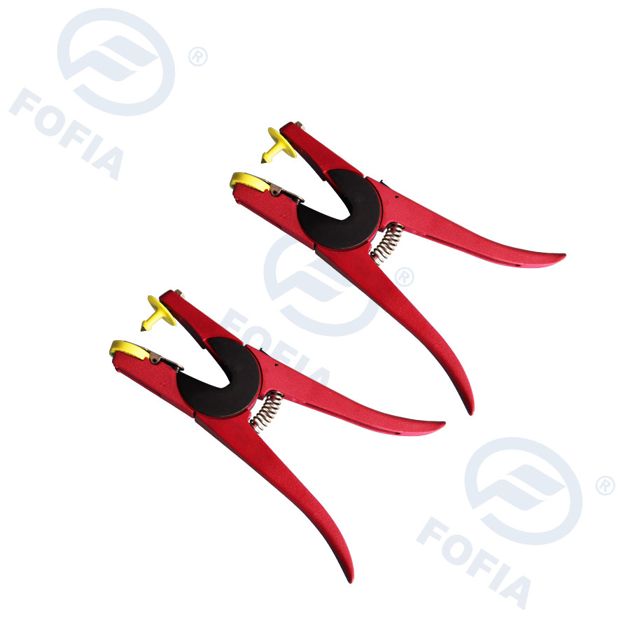 Pre-Loading Microchip with Syringe Sheep/Goat Ear Tag Applicator